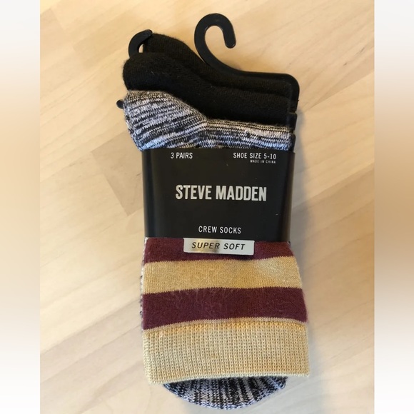 Steve Madden | Accessories | Steve Madden Super Soft 3 Pairs Crew Socks ...